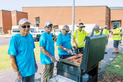 Senior Citizens Center provides cookout by the lake